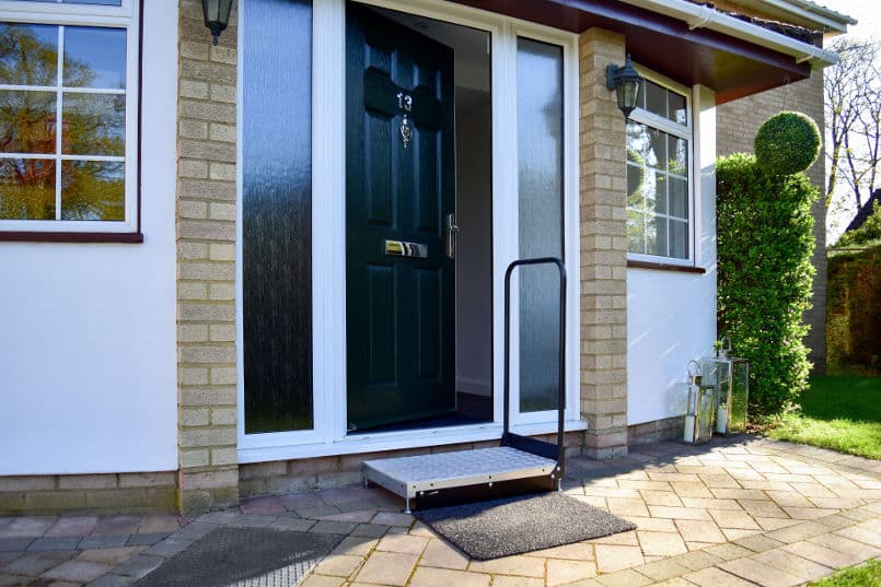 Welcome Giant Half-Step With Handrail Kit - Enable Access